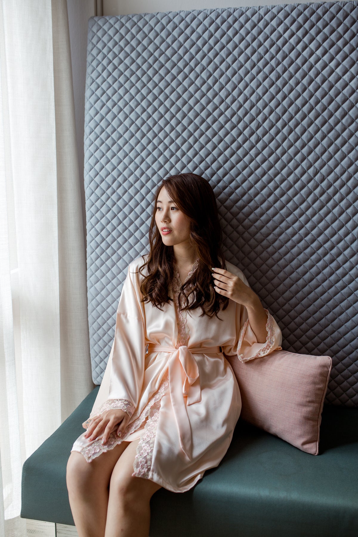 Aimee Lace Trim Silk Robe (Peach)